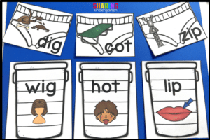 5 Fun Creepy Pair of Underwear Activities for Kindergarten & Art ...